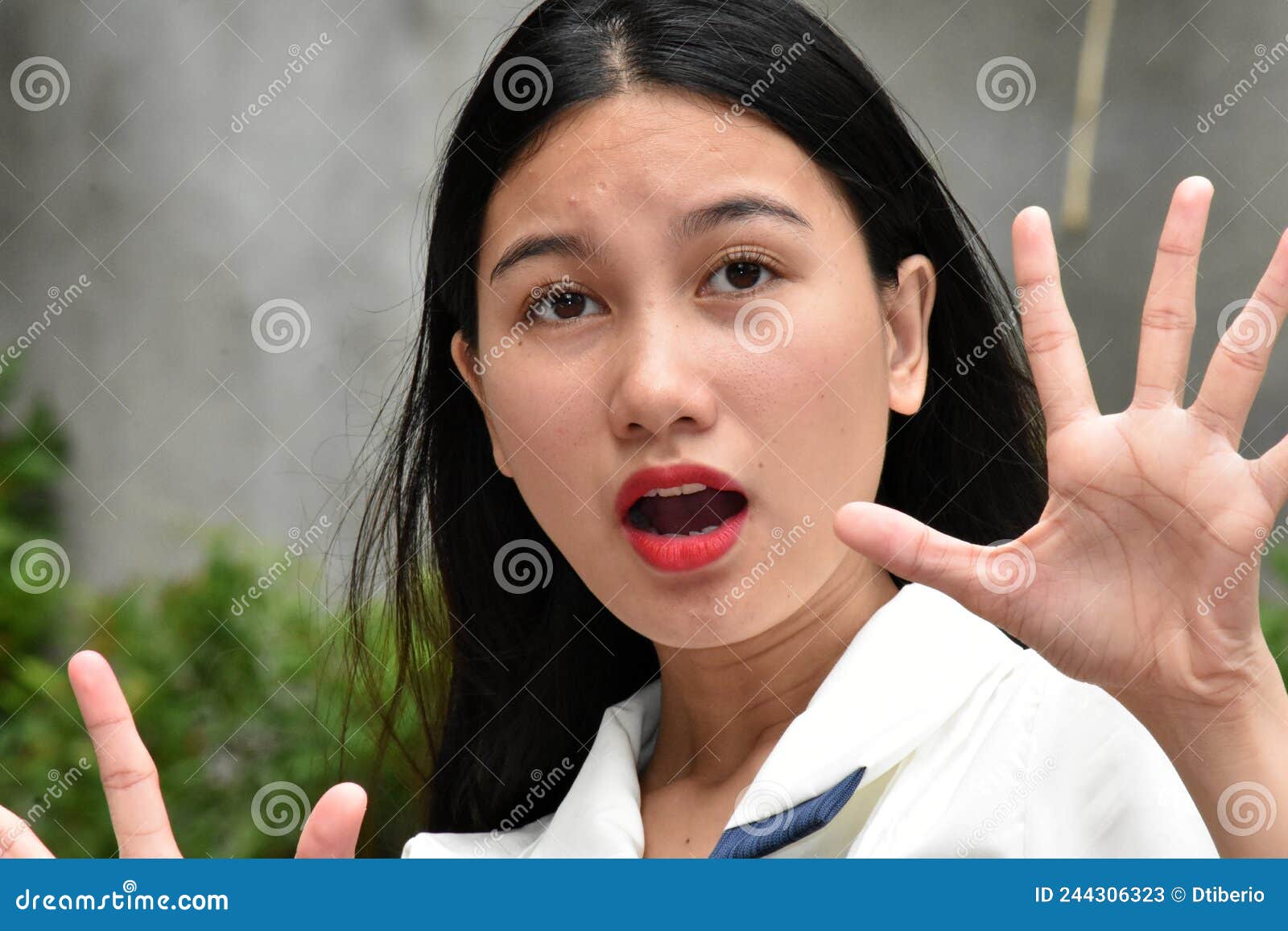 A Scared Fearful Asian Woman Stock Image - Image of pretty, fearful ...