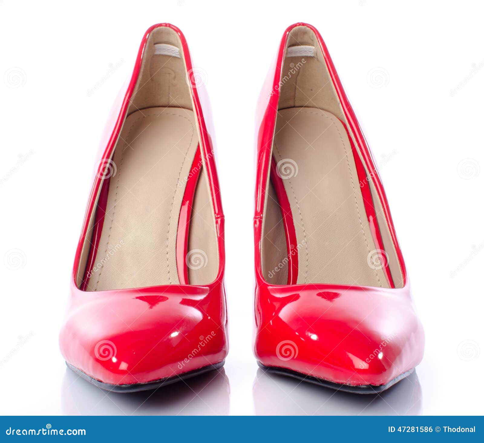 Scarpe Rosse Con I Tacchi Alti Fotografia Stock - Immagine di stiletto ...