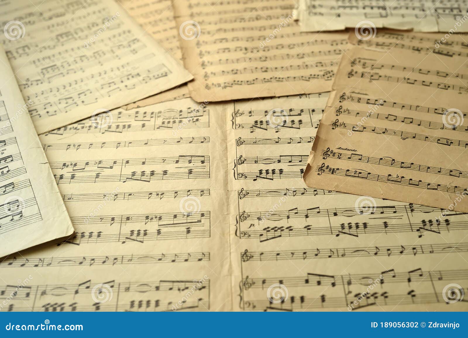 Scattered Music Note Sheets Editorial Photography - Image of clef, book ...