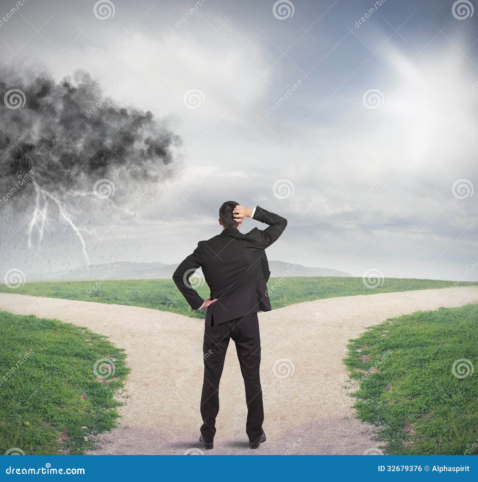 Scelte di un uomo d'affari fotografia stock. Immagine di sfida - 32679376