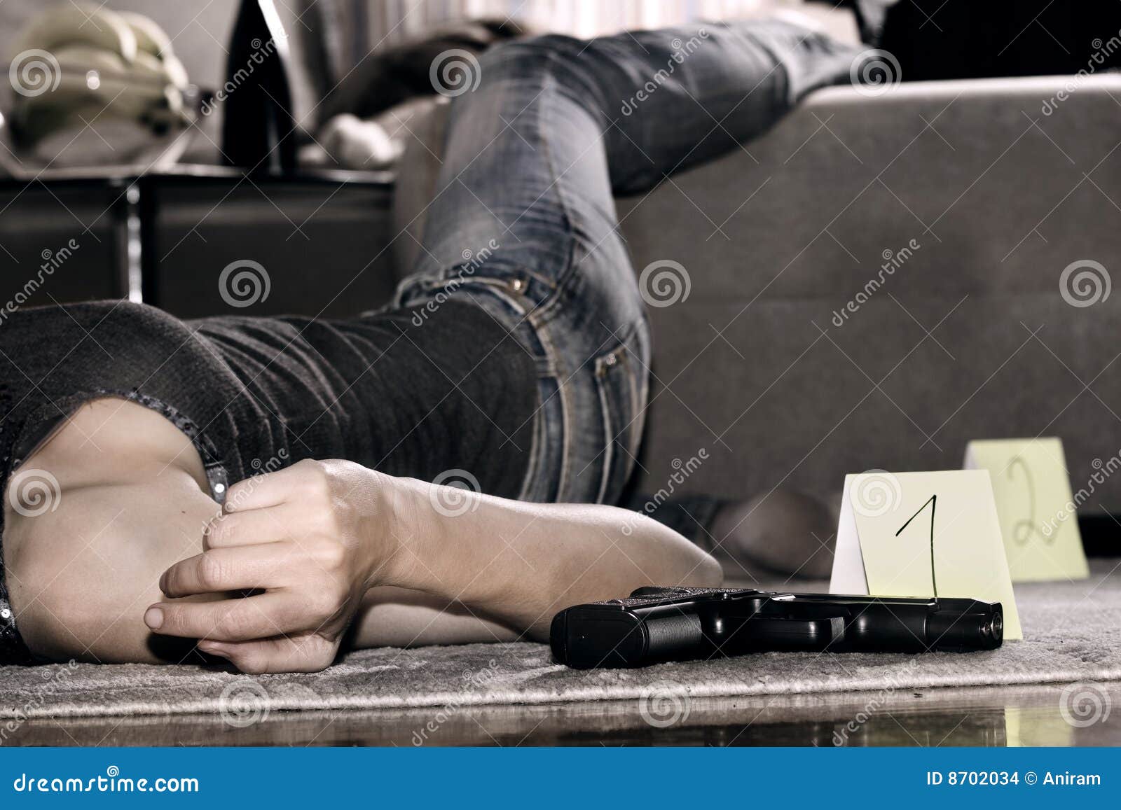 Scena Del Crimine Dell'interno Fotografia Stock - Immagine di cadavere ...