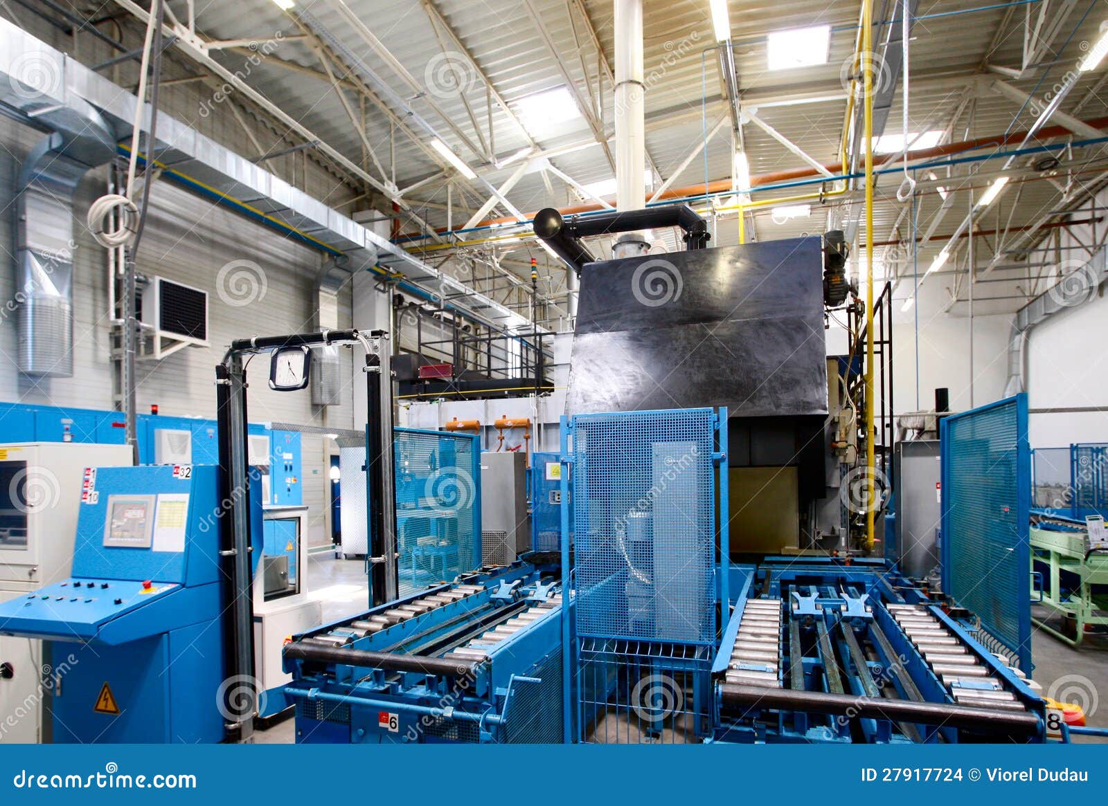 Scena della fabbrica fotografia stock. Immagine di fabbrica - 27917724
