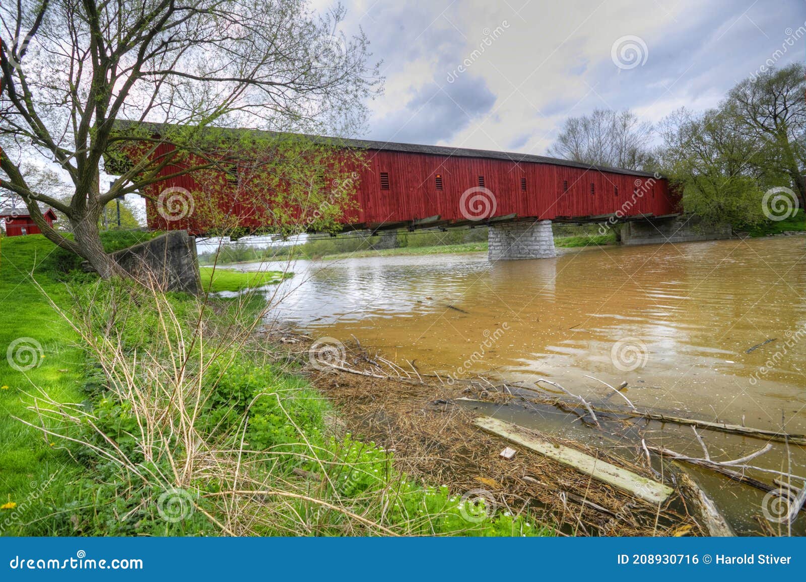 Scene at Montrose Covered Bridge Ontario Canada Stock Photo - Image of ...