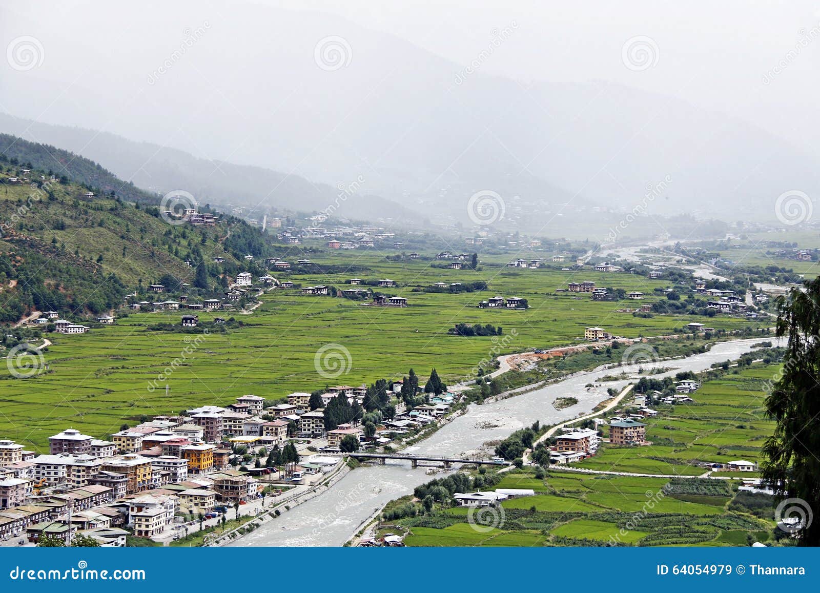 Scenery at Paro Valley,Bhutan Stock Image - Image of bhutan, house ...