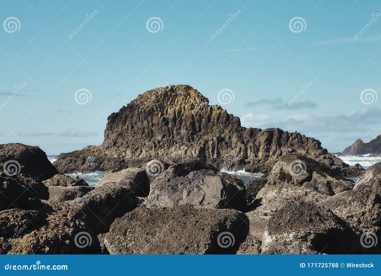 Scenery of Rocks at the Coastline of the Pacific Northwest in Cannon ...