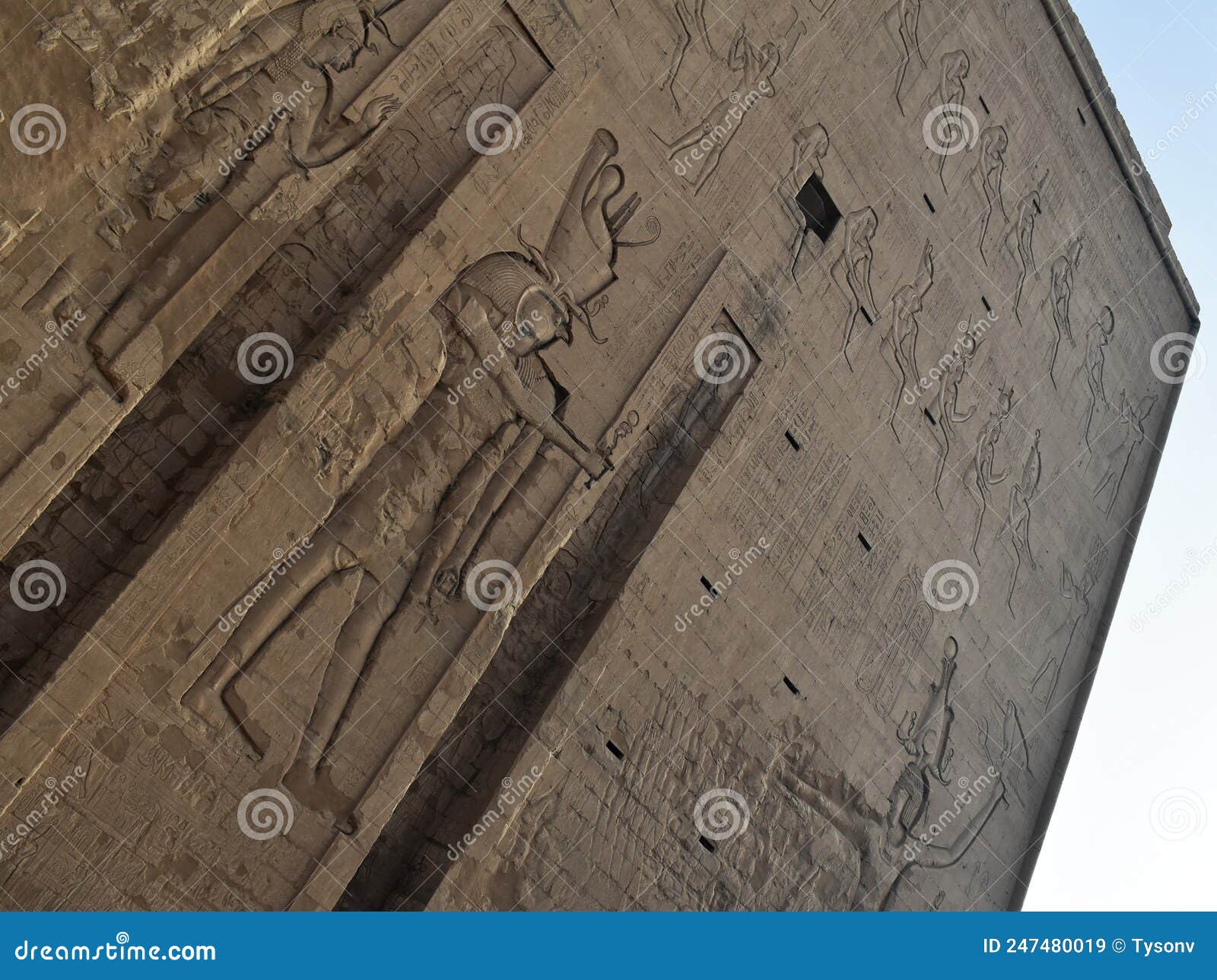 Scene From Ancient Egyptian Temples On The Nile River In Egypt Royalty ...