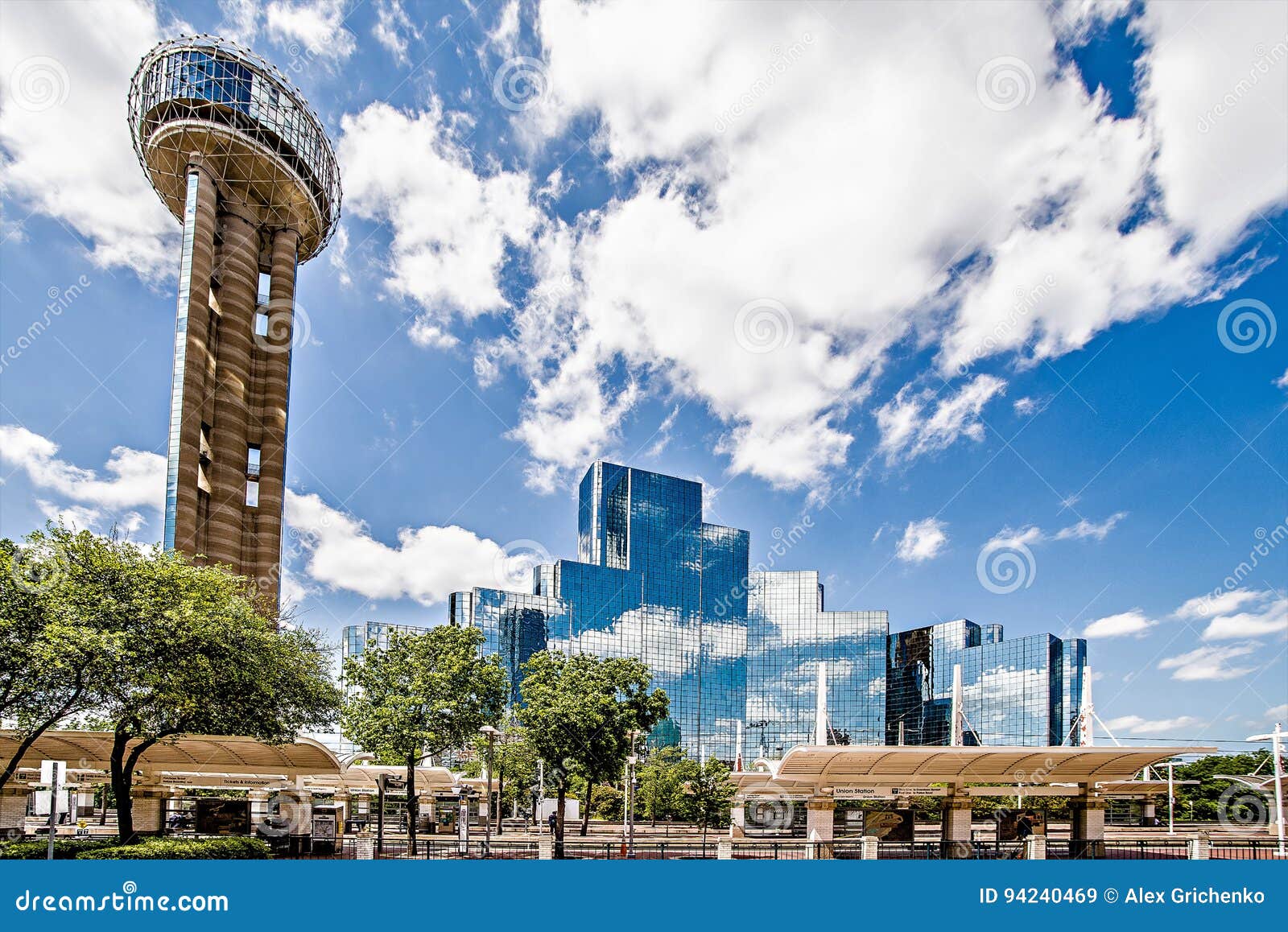 Scenes Around Reunion Tower Dallas Texas Stock Image - Image of highway ...