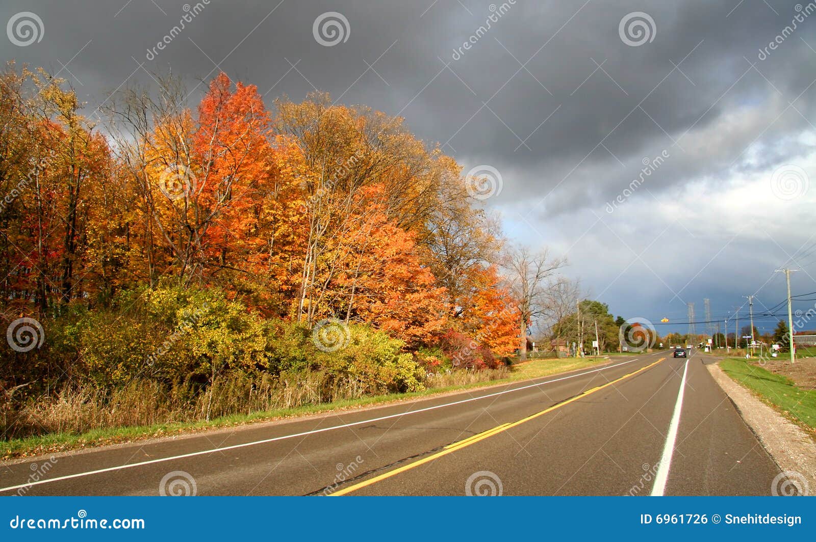 Scenic Autumn Drive stock photo. Image of alley, route - 6961726