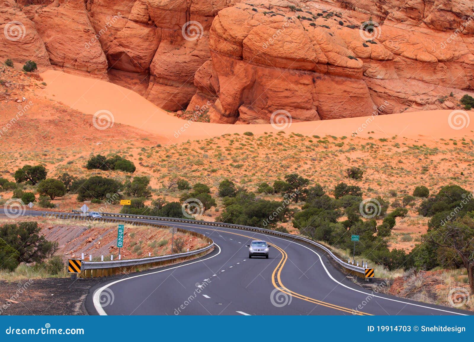 Scenic desert drive stock image. Image of paved, asphalt - 19914703