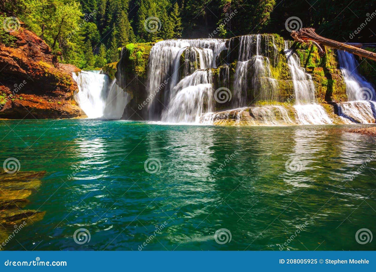 Scenic Lower Lewis River Falls, Washington State Stock Image - Image of ...