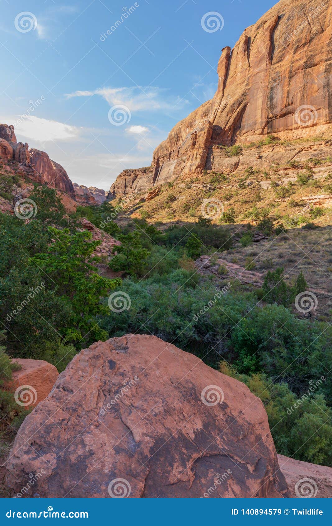 Scenic Moab Utah Desert Landscape Stock Image - Image of rock, outdoors ...