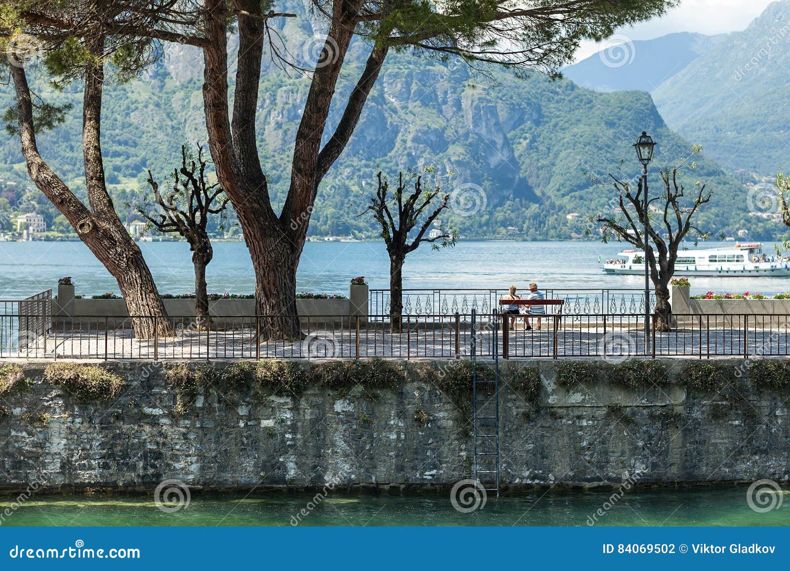 Scenic Quay of Lake Como in Italy Editorial Photography - Image of ...