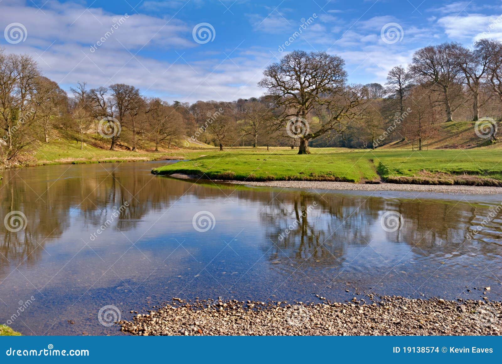 Scenic River in Countryside Stock Photo - Image of river, scenic: 19138574