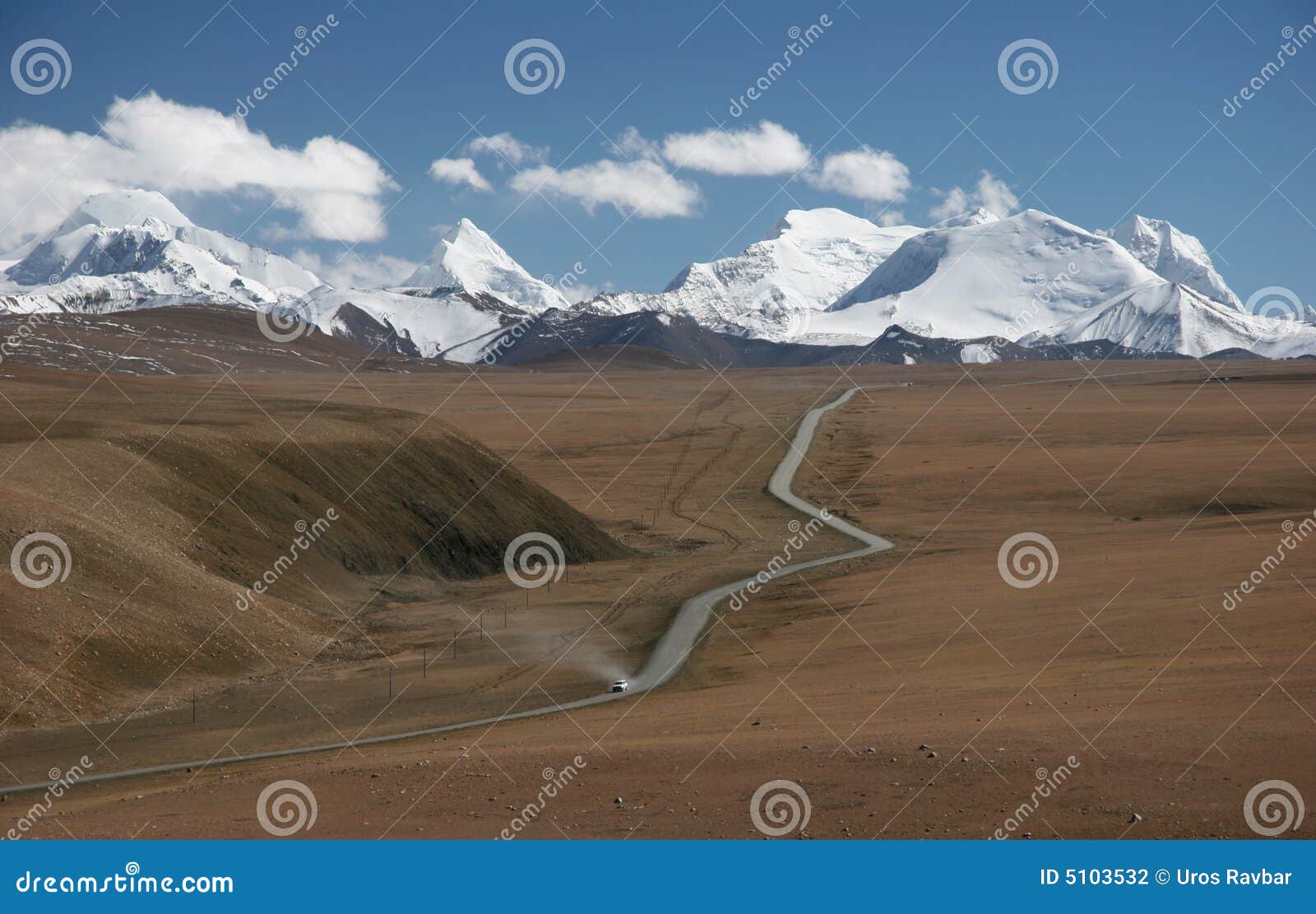 Scenic road in Tibet stock photo. Image of azure, beautiful - 5103532
