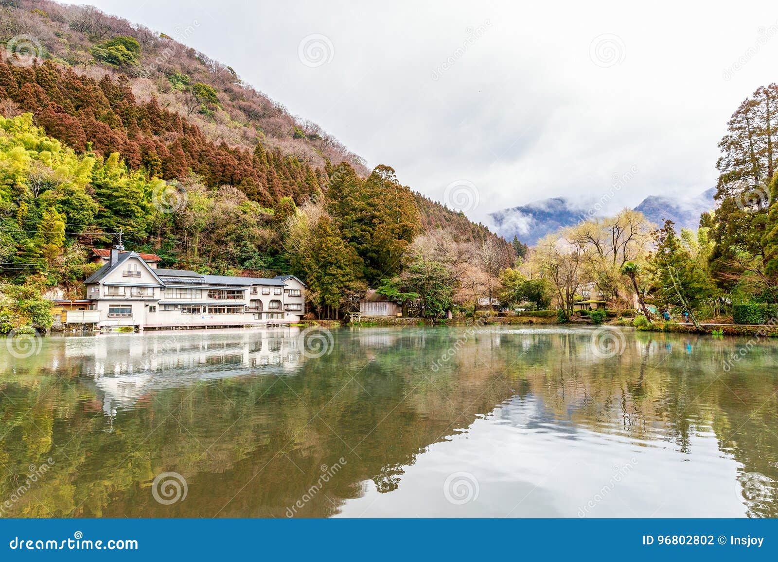 Scenic View of Kinrin Lake in Yufuin Stock Photo - Image of outdoor ...