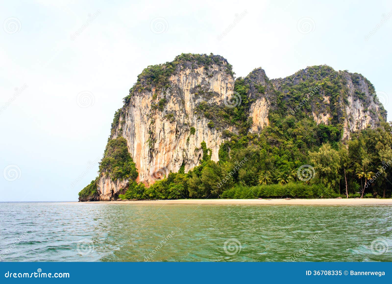 Scenic View of Mountain Island Stock Image - Image of scenic, heritage ...