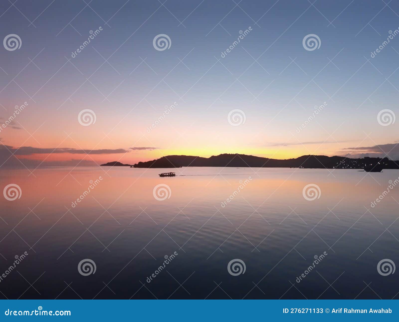 Scenic View of the Sea during Sunrise Hours Stock Image - Image of ...
