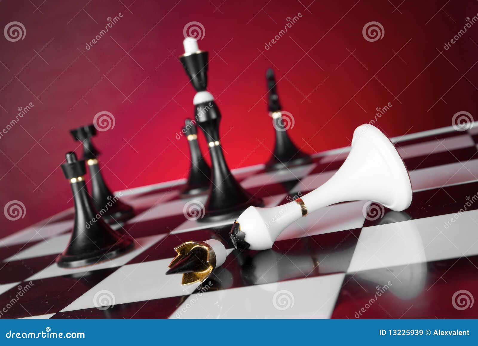 Schaak stock afbeelding. Image of begrip, nederlaag, leger - 13225939