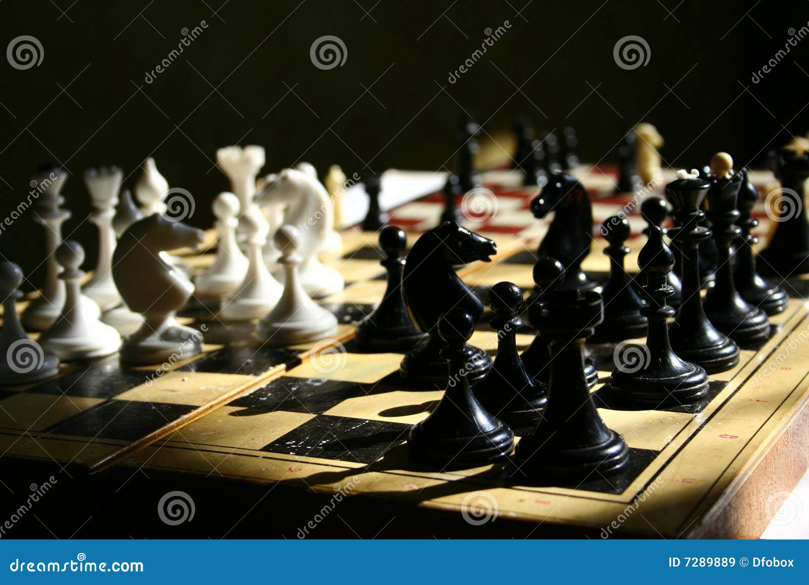 Schaak stock afbeelding. Image of raad, cijfers, zwart - 7289889