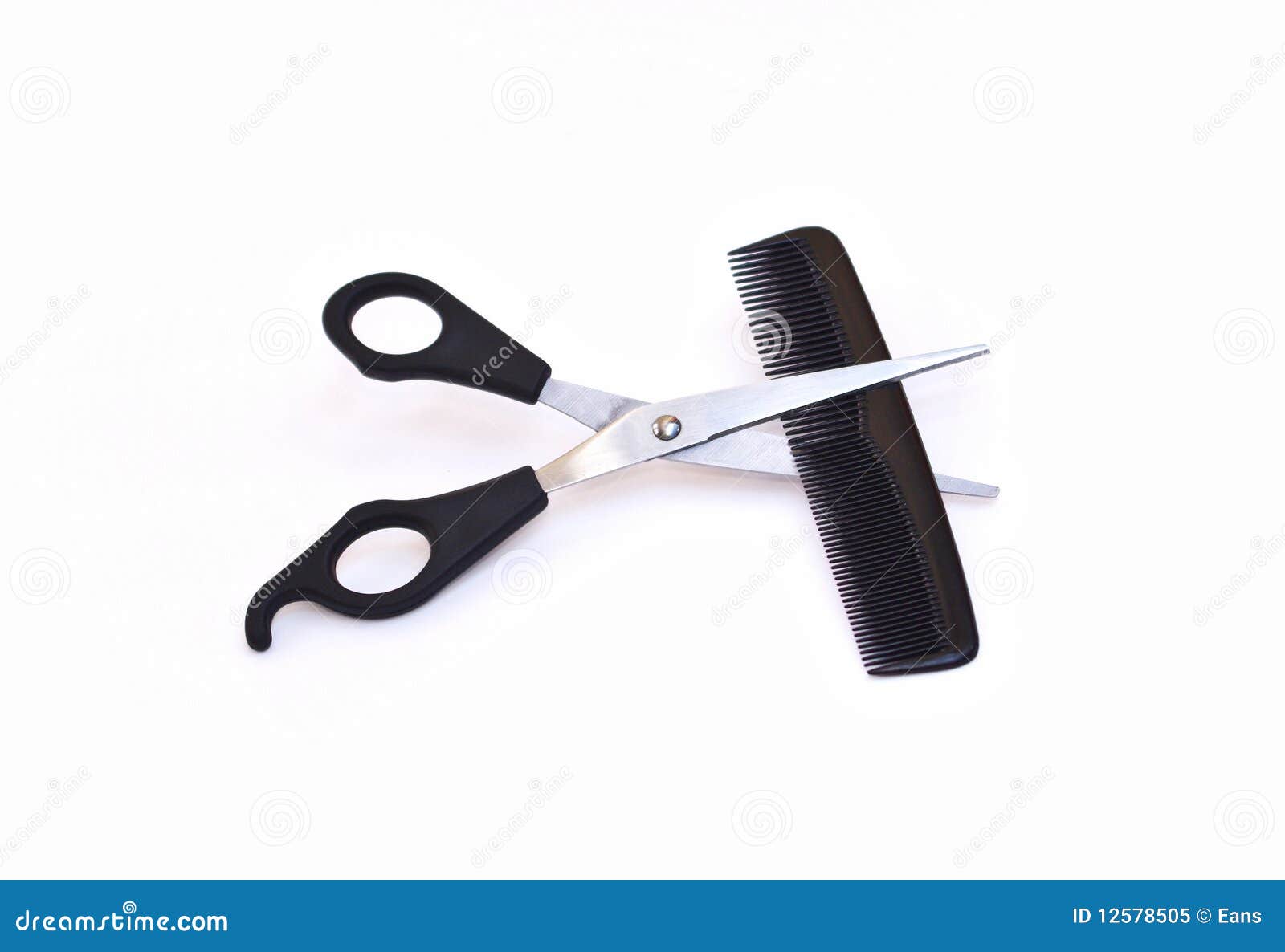 Schaar en kam stock afbeelding. Image of kapper, uitrusting - 12578505