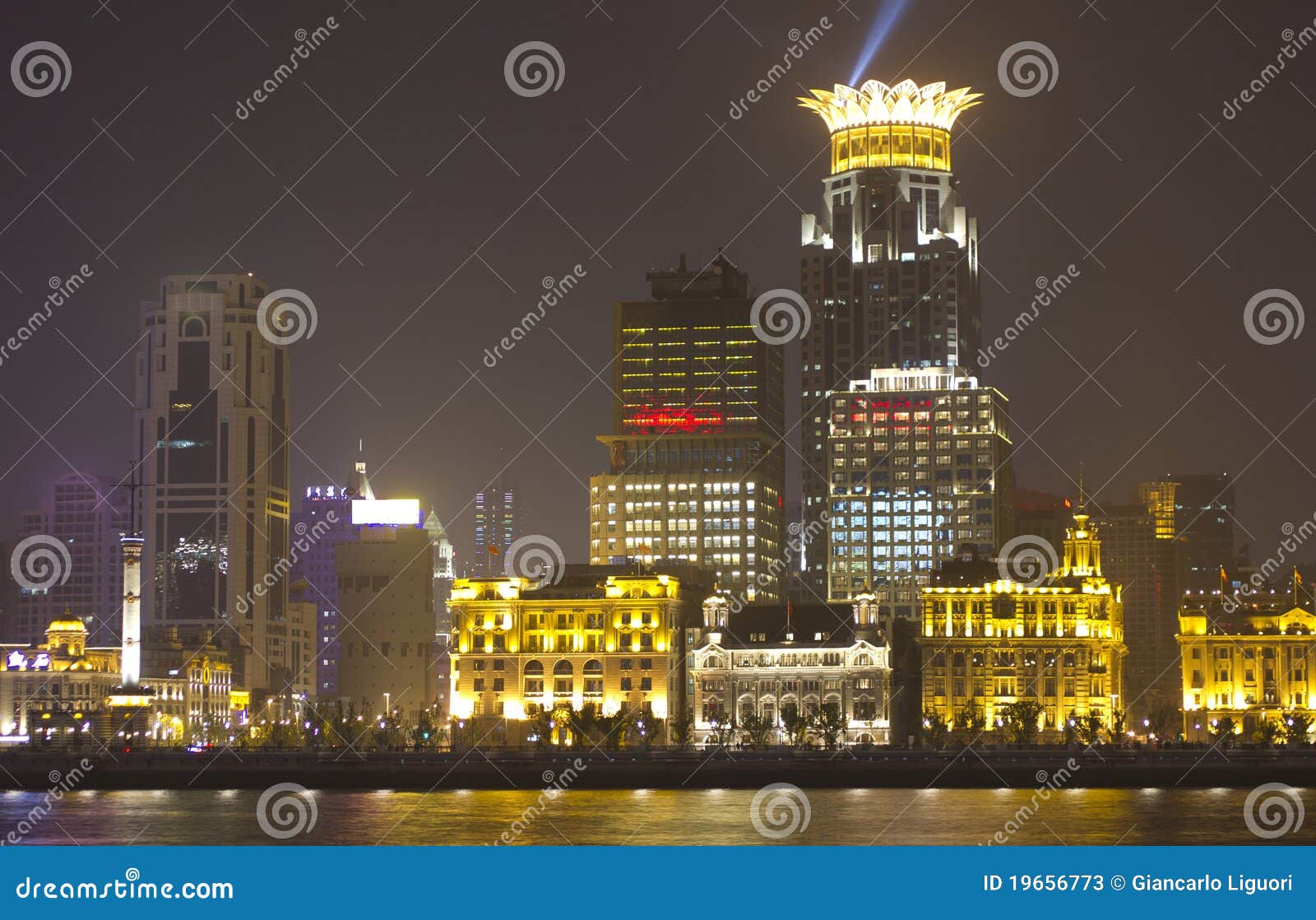 Schang-Hai Pudong immagine stock. Immagine di cina, moderno - 19656773