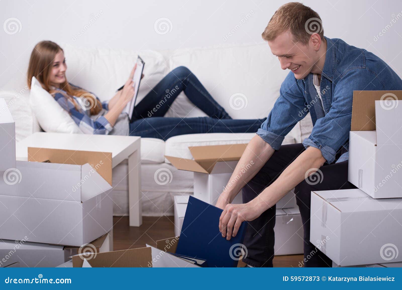 Schedule of moving out stock image. Image of cheerful - 59572873