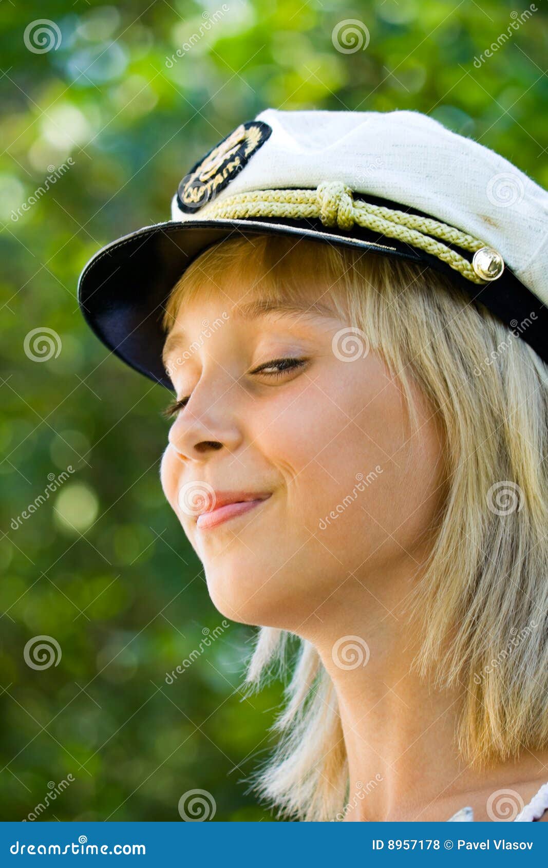 Scheef stock foto. Image of schat, ogen, blondy, geluk - 8957178