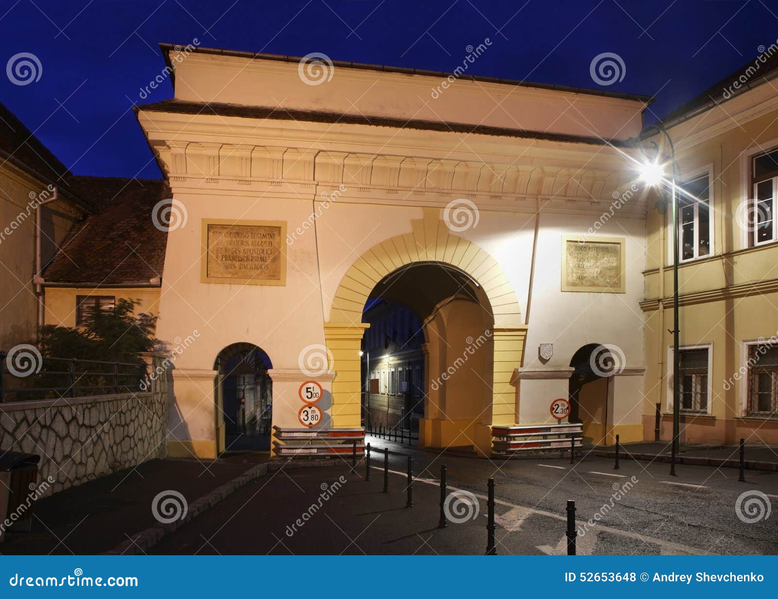 Schei Gate in Brasov. Romania Stock Photo - Image of gate, landmark ...