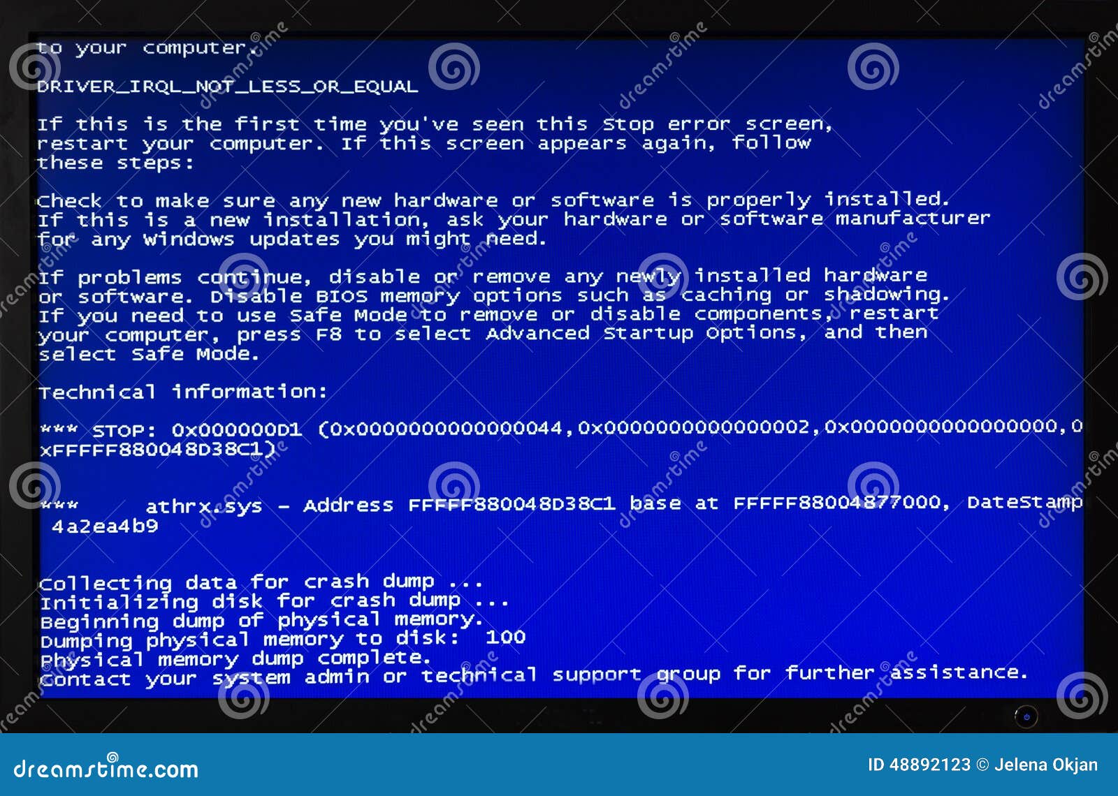Schermo Blu Del Calcolatore Fotografia Stock Editoriale - Immagine di ...