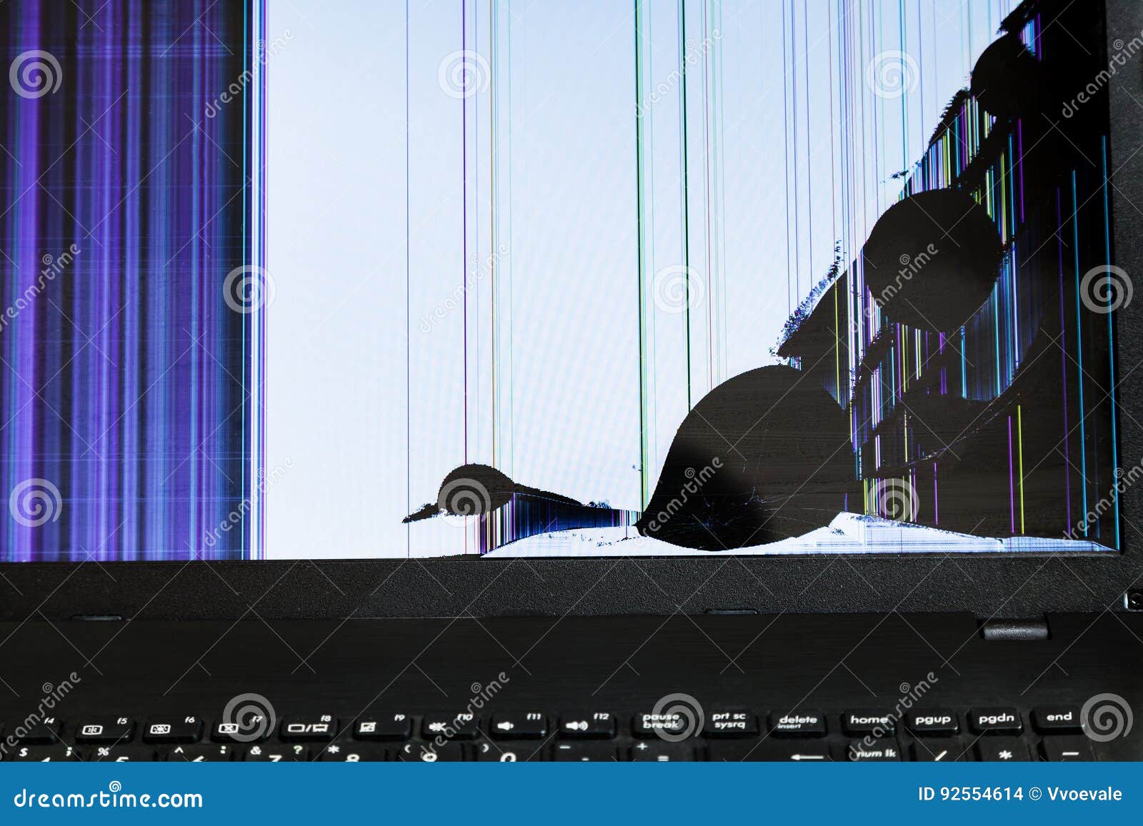 Schermo LCD Rotto Del Computer Portatile Fotografia Stock - Immagine di ...