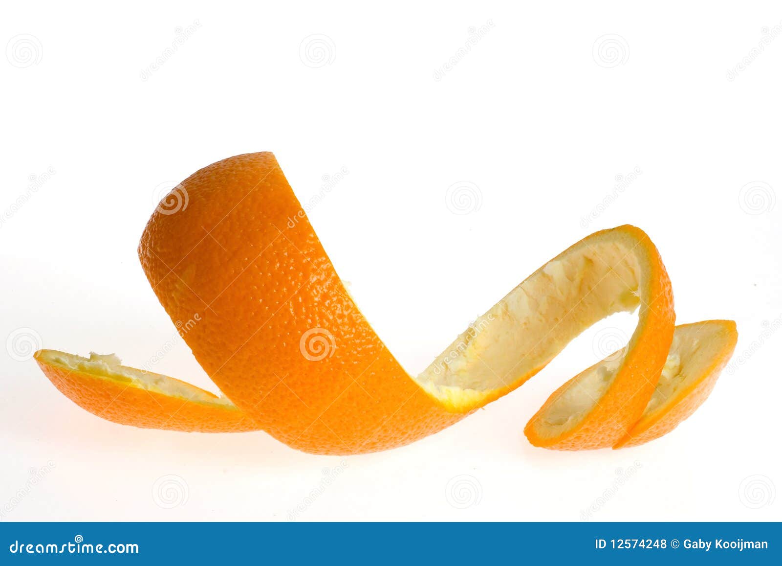 Schil van sinaasappel stock foto. Image of voorwerp, rijp - 12574248