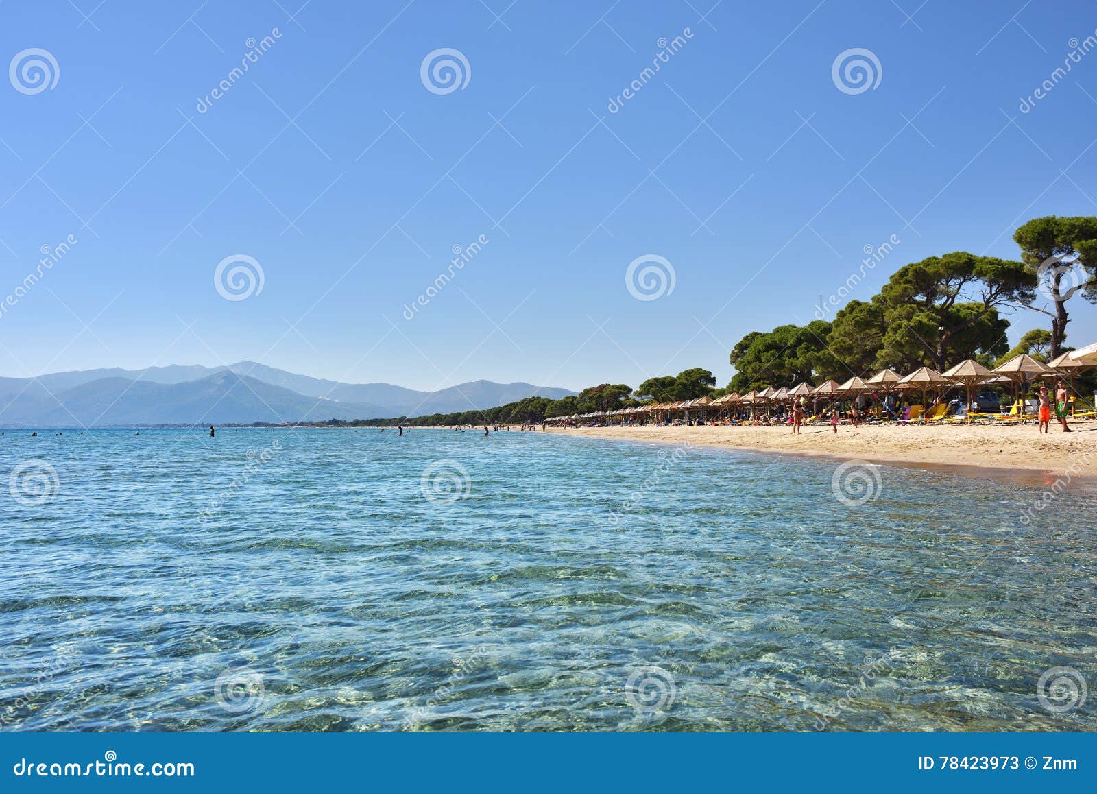 Schinias Sandig Strand, Grekland Redaktionell Arkivfoto - Bild av vila ...