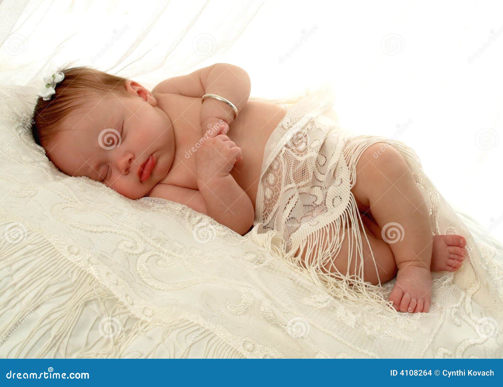 Schlafendes Baby stockfoto. Bild von schlafend, schlafen - 4108264