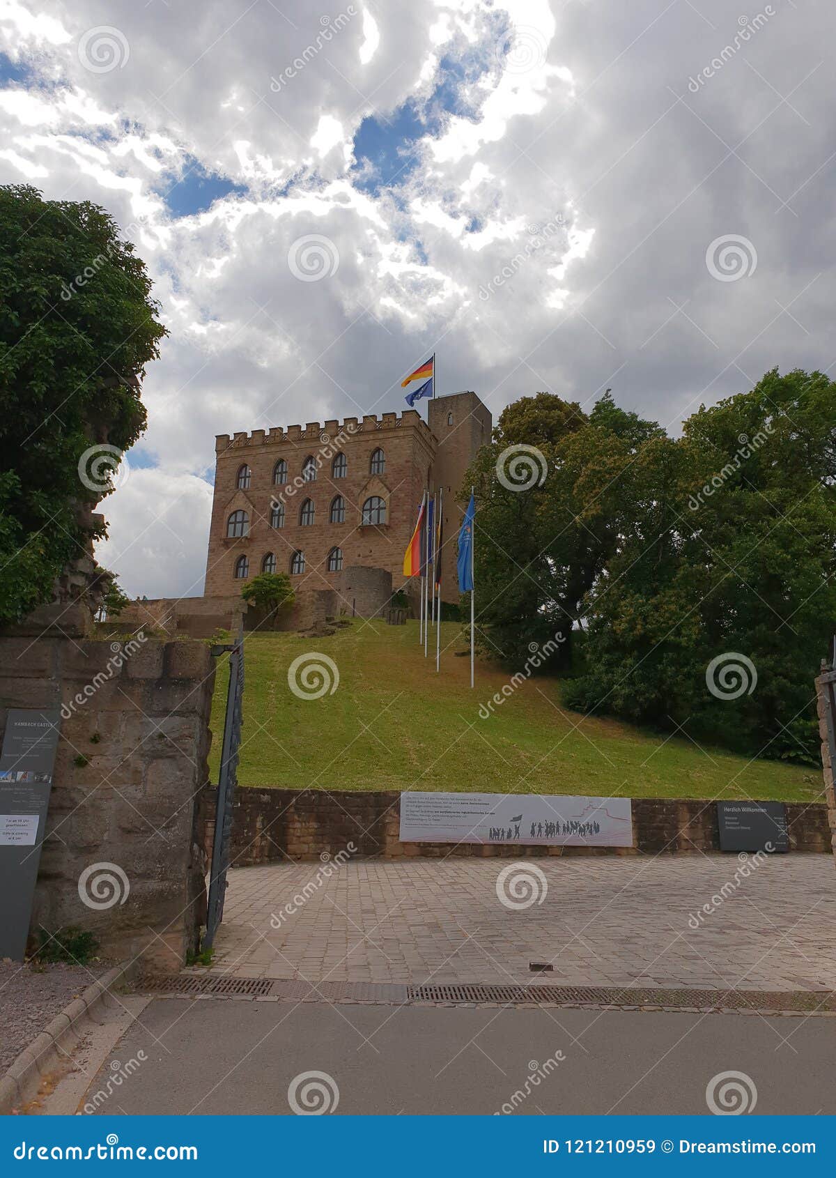 Schloss Hambach editorial stock image. Image of schloss - 121210959