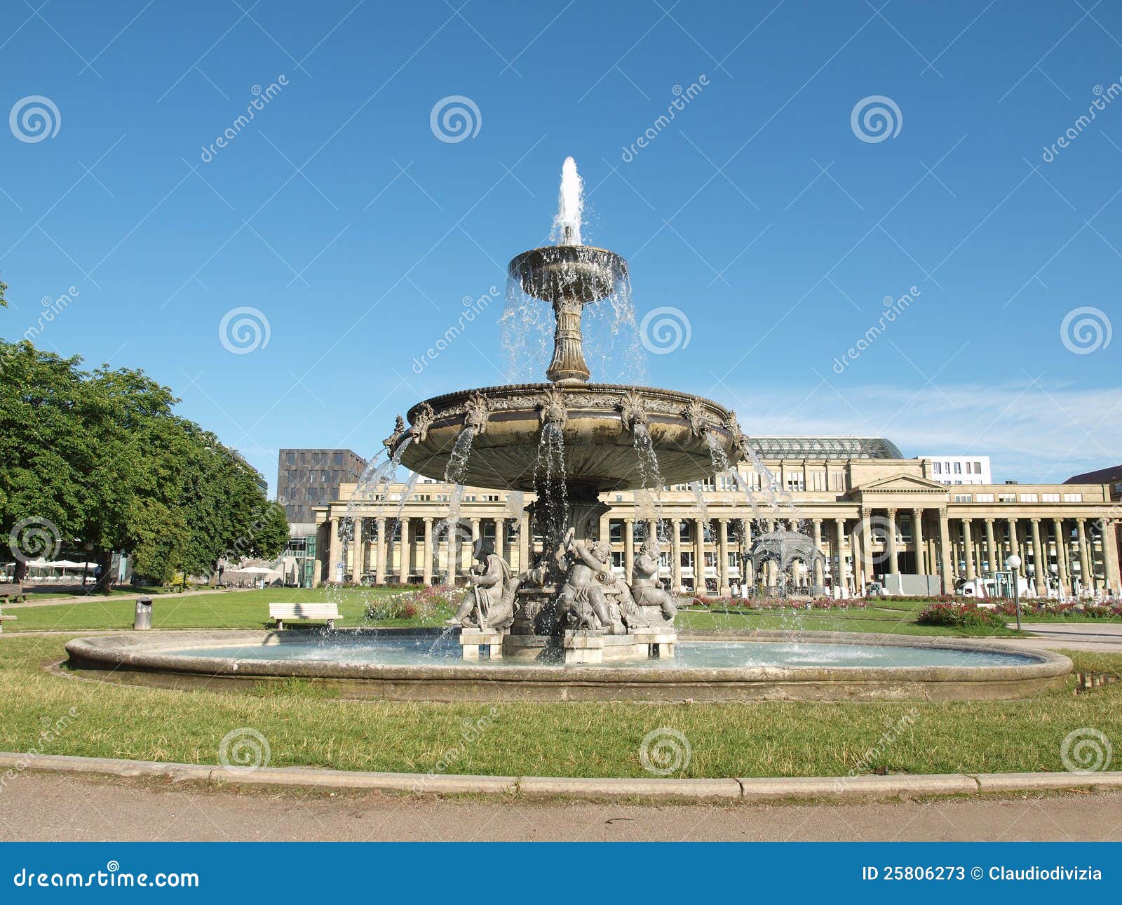 Schlossplatz (Castle Square), Stuttgart Stock Image - Image of european ...