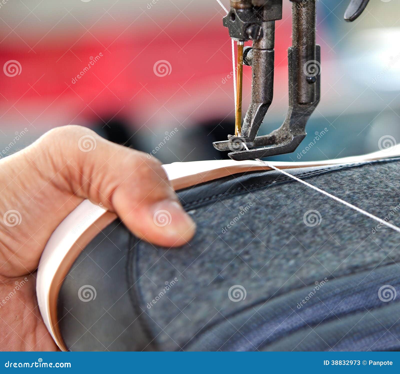 Schoen het stikken stock afbeelding. Image of schoen - 38832973