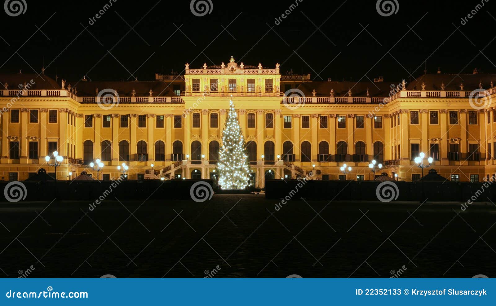 Schoenbrunn editorial stock photo. Image of vintage, europe - 22352133
