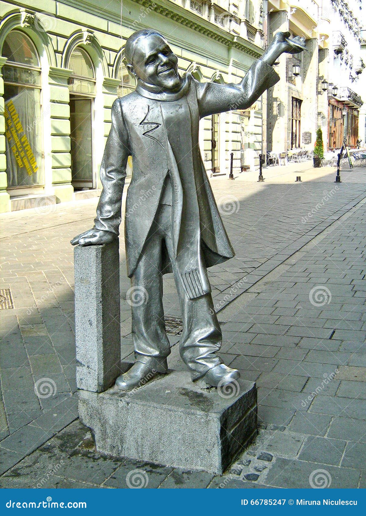 Schone Naci Statue Bratislava, Slovakia Editorial Photography - Image ...