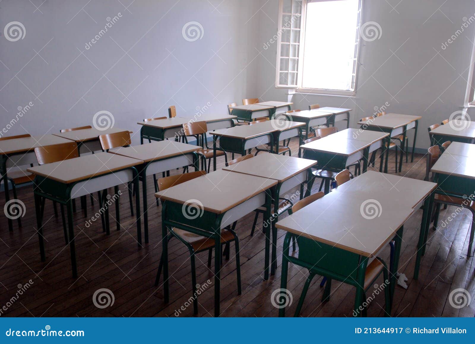 School Class with Empty Tables and Chairs Stock Image - Image of ...