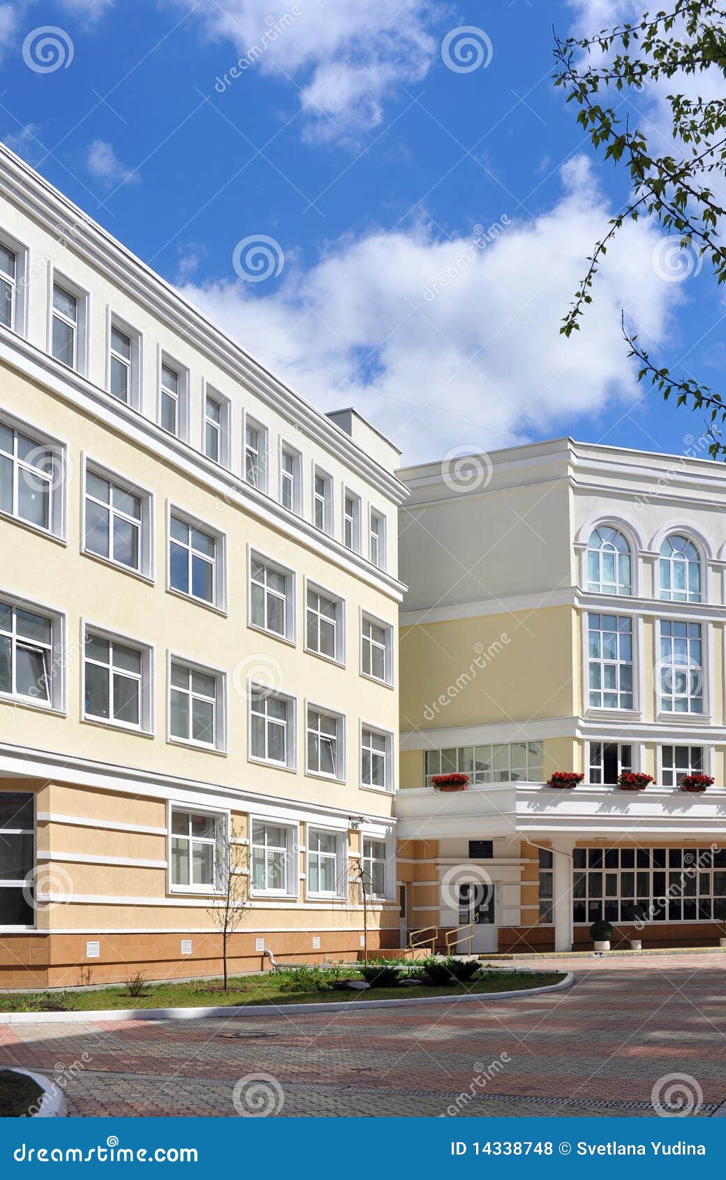 School exterior stock photo. Image of building, city - 14338748