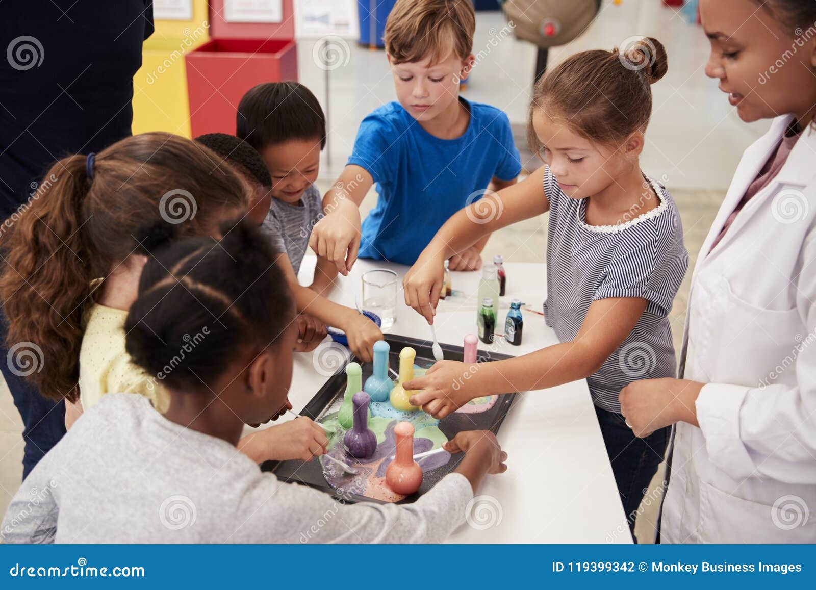 Fun Kids Science Experiments. Step By Step Instruction: How To Make ...