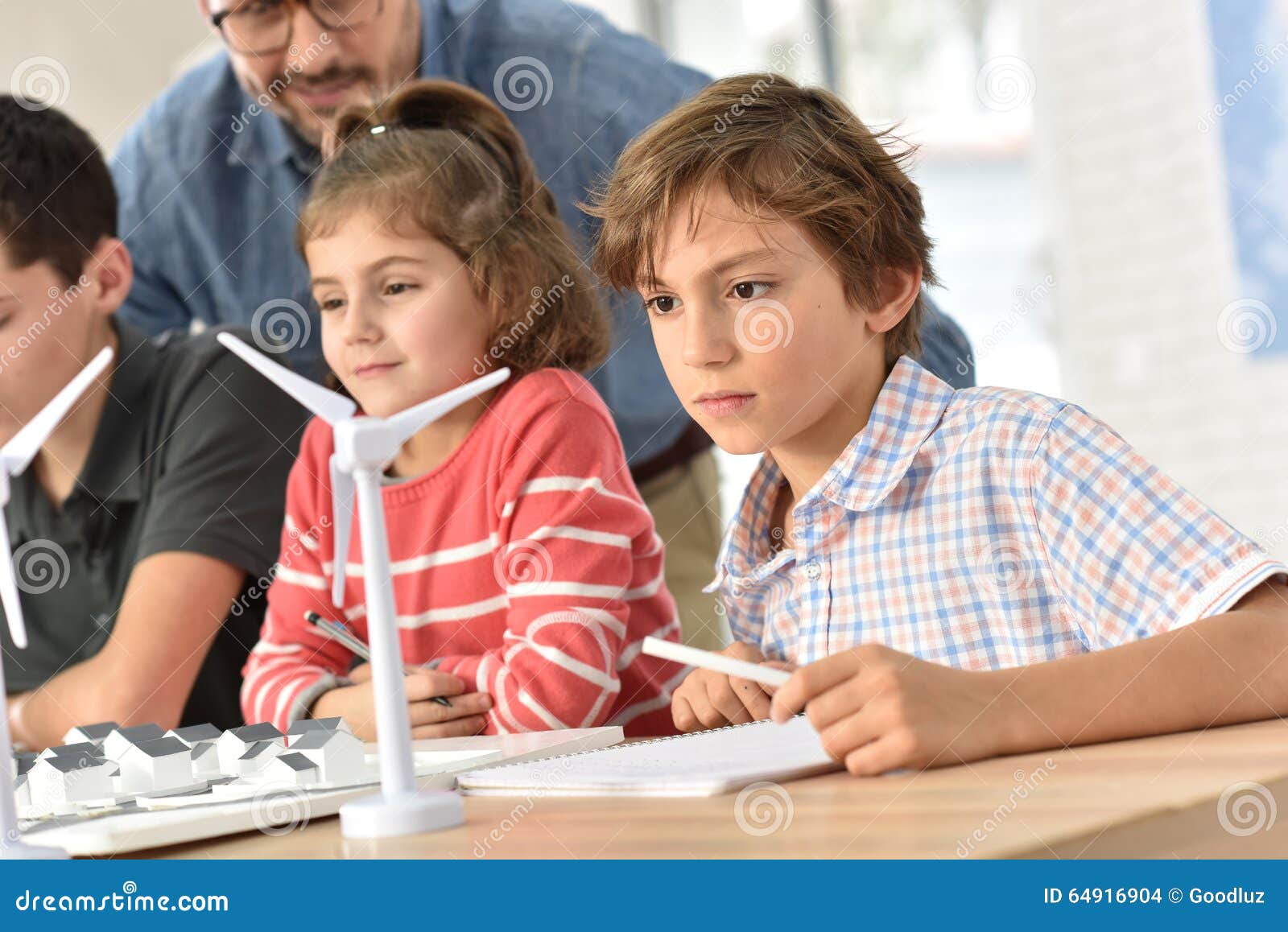 School Pupils in Class Learning about Natural Energy Resources Stock ...