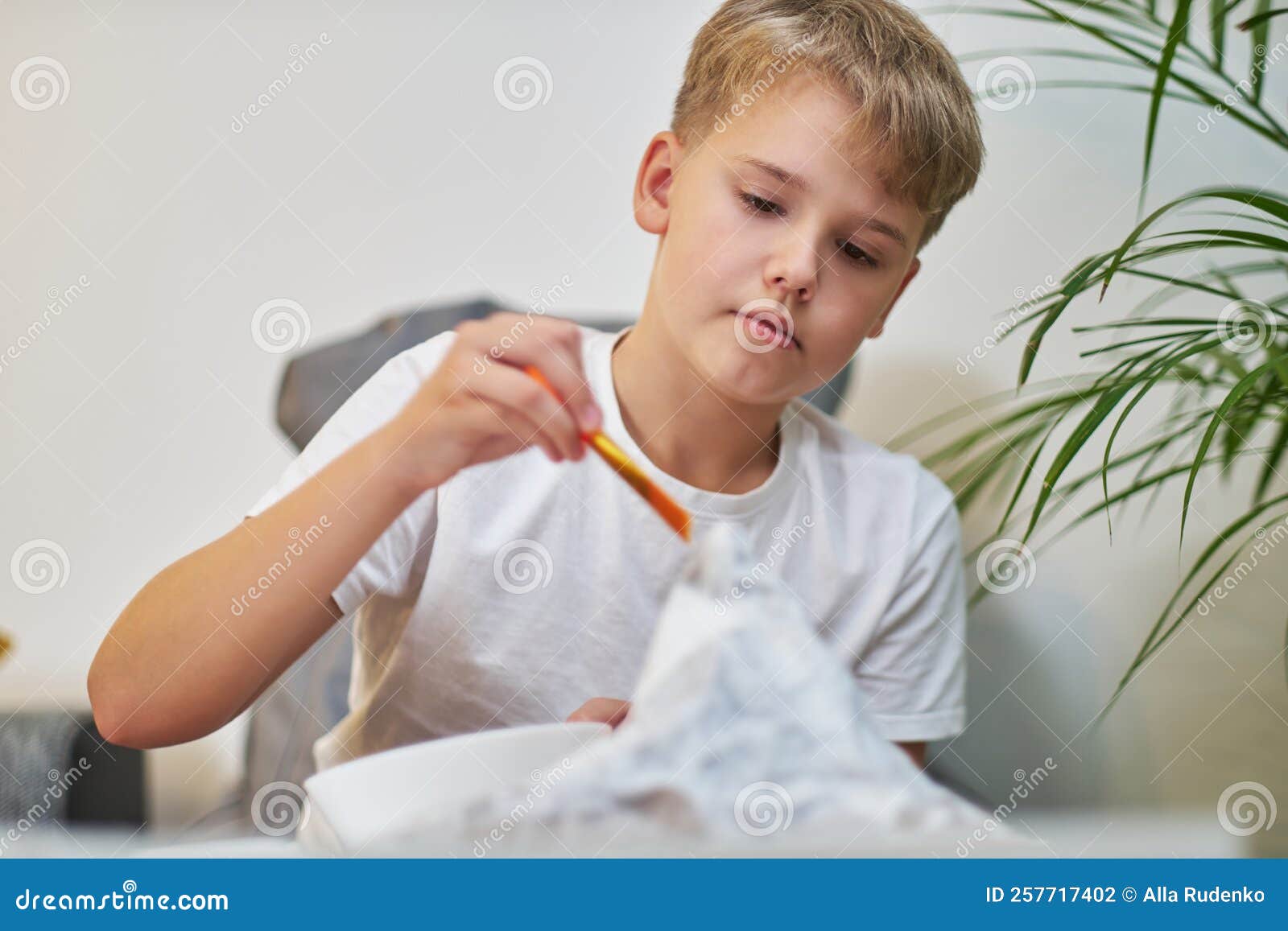 Schoolboy Makes Creative Project in Form of Papier Mache Mountain ...