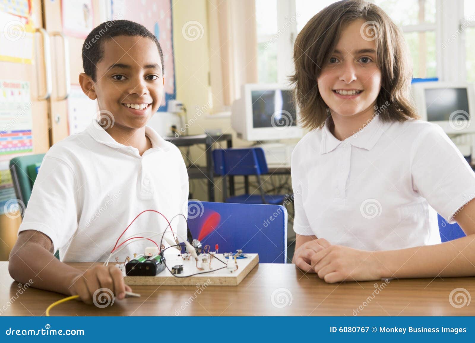 Schoolchildren in a Science Class Stock Image - Image of class, group ...
