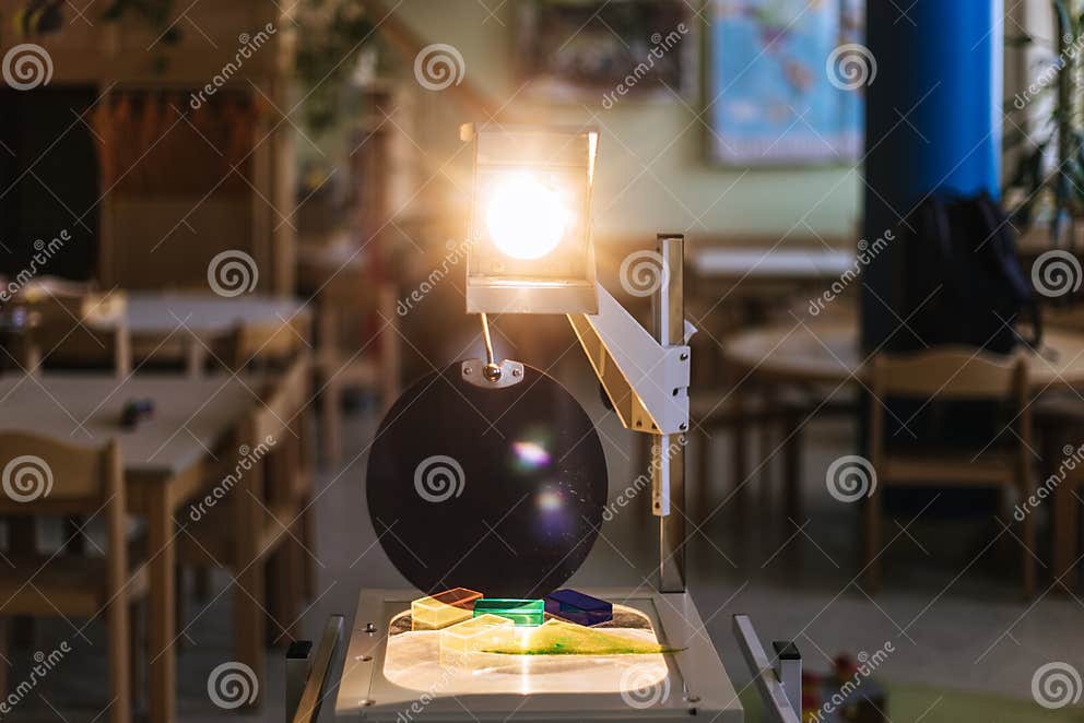 Schooling Concept: Retro Overhead Projector in Classroom, Educational ...