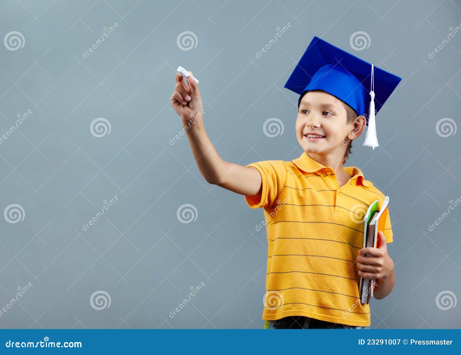 Schoolkind stock afbeelding. Image of graad, één, krijt - 23291007