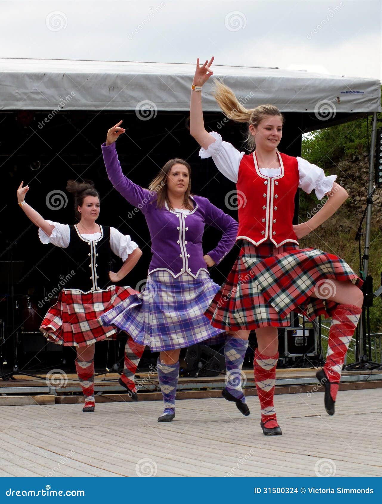 Schotse Dansers redactionele stock afbeelding. Image of sporten - 31500324