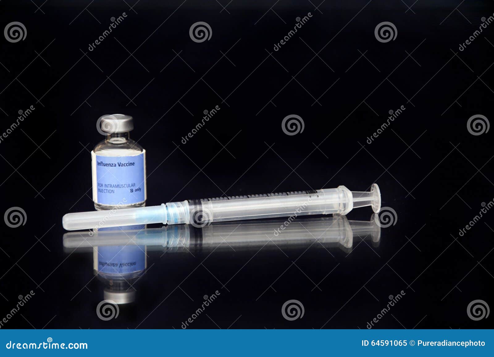 Schutzimpfungs-Phiole Mit Nadel Stockbild - Bild von immunisierung ...