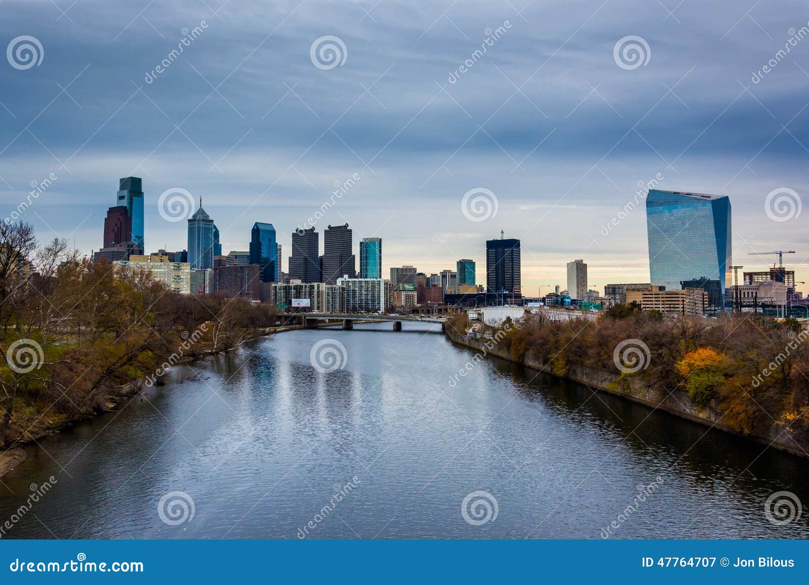 The Schuylkill River and Skyline in Philadelphia, Pennsylvania. Stock ...
