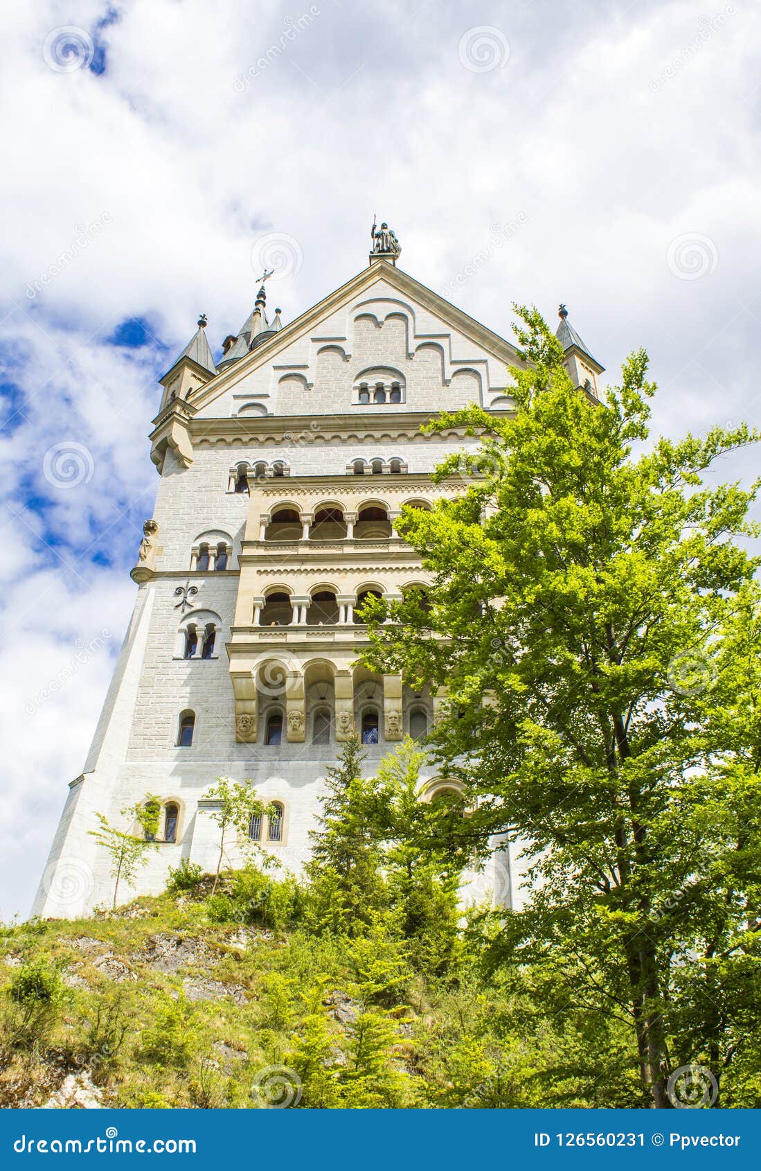 Schwangau, Germany -Neuschwanstein Castle Editorial Photo - Image of ...